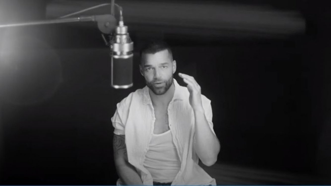 Ricky Martin estrena video • 7600 online